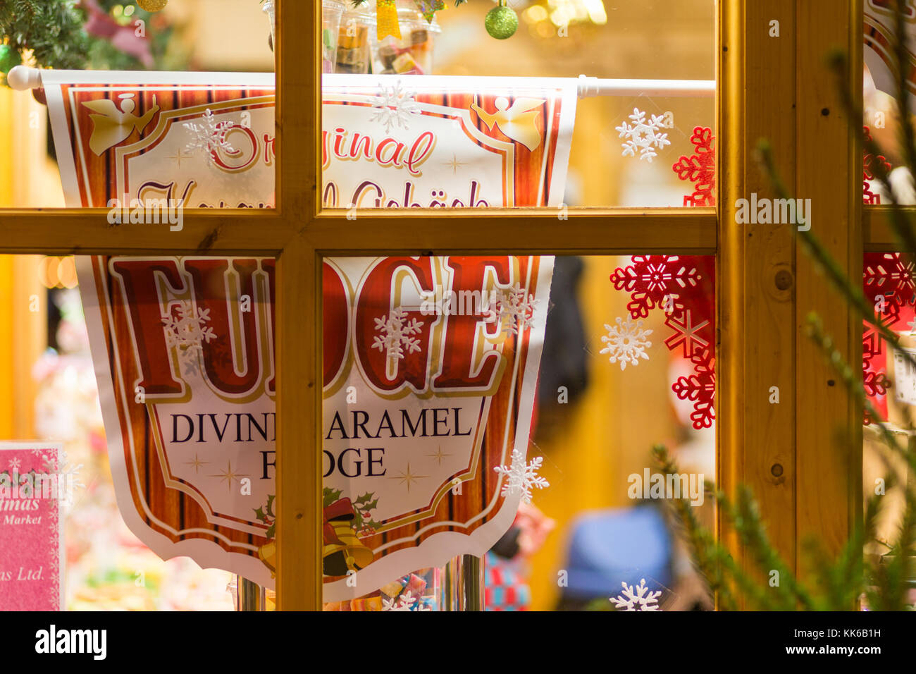 Fudge stall hi-res stock photography and images - Alamy