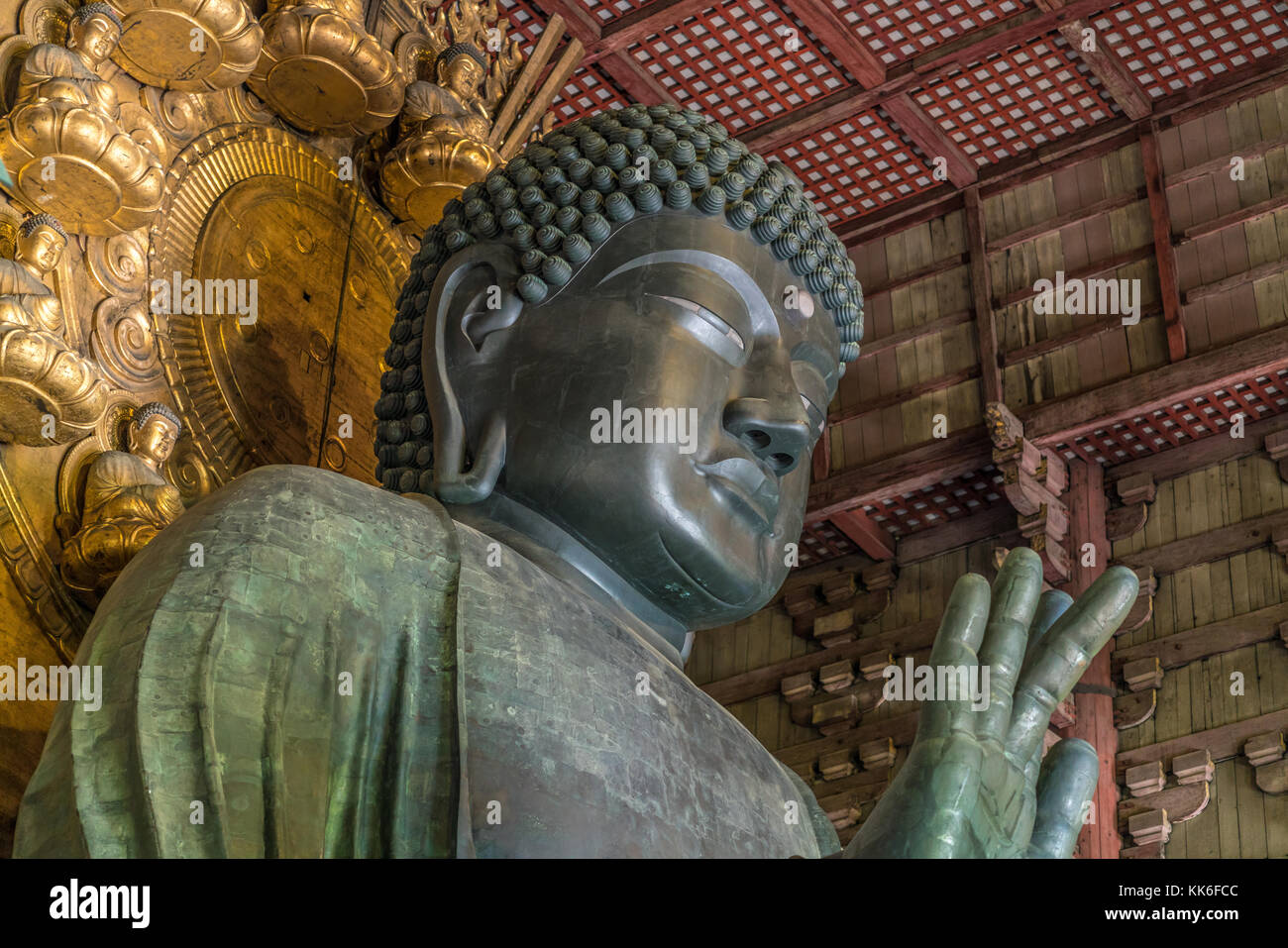 The great Buddha (Daibutsu) Japan's largest bronze statue of Buddha. It ...