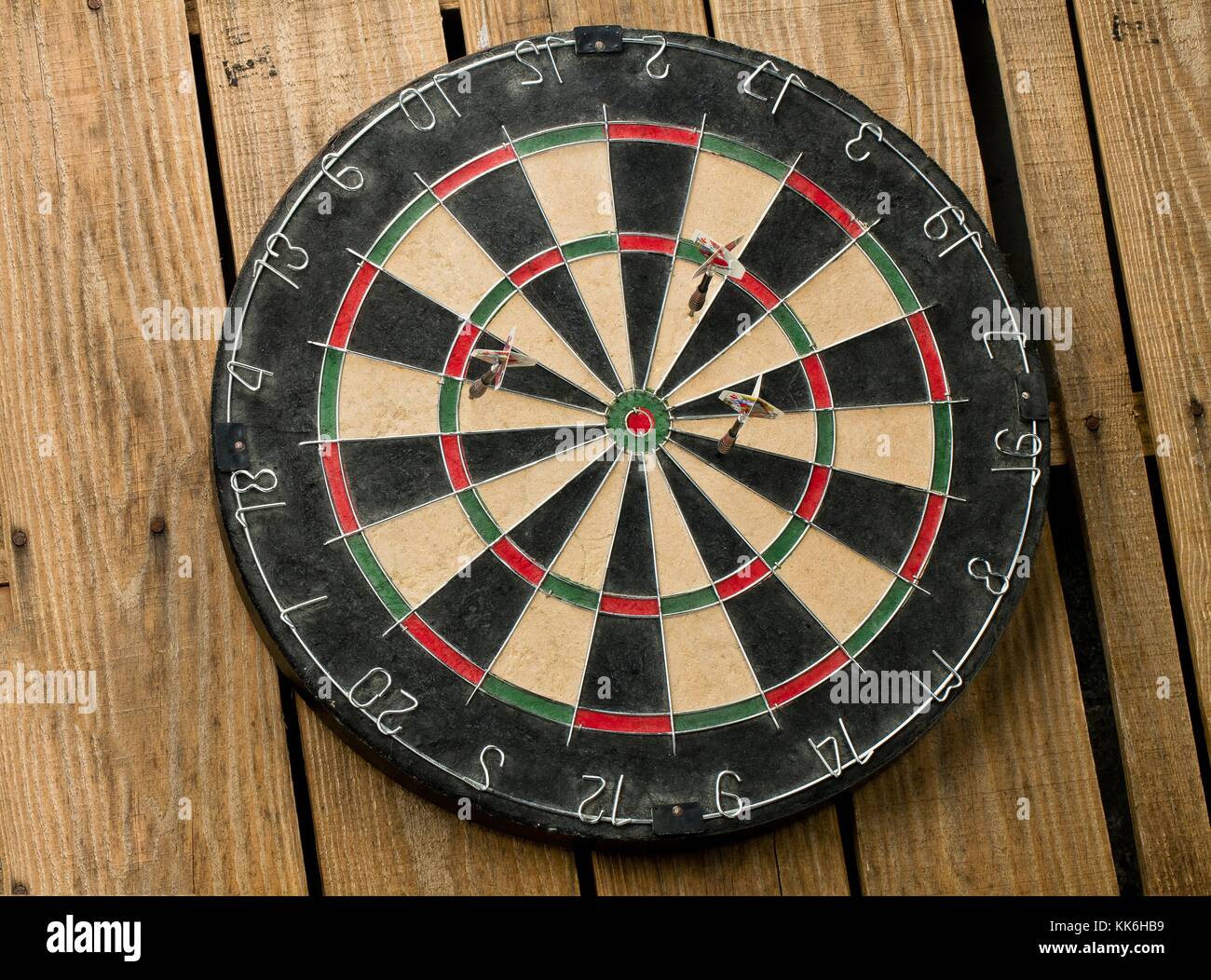 dart board on the wall Stock Photo - Alamy