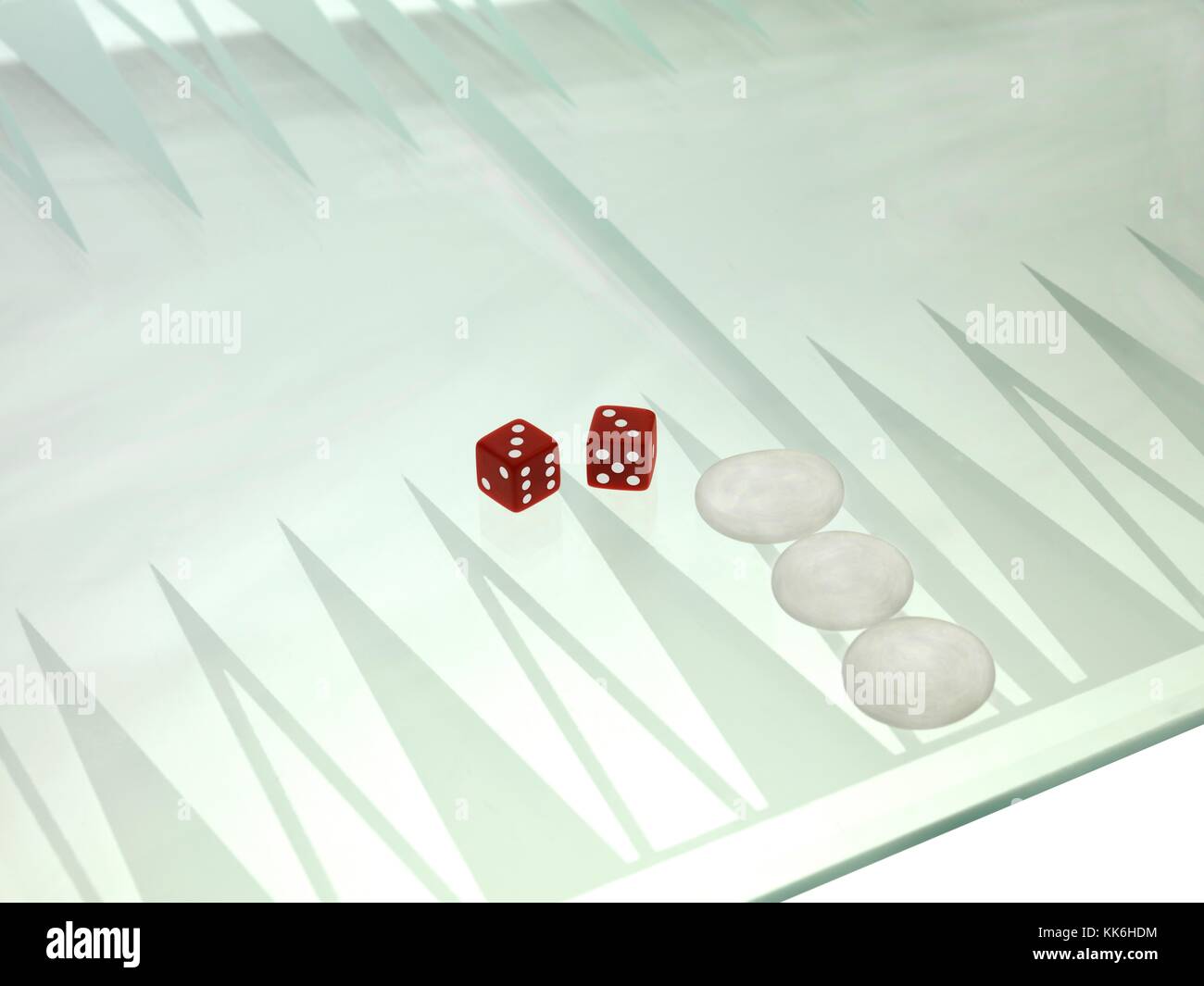 Chess piece arrangement hi-res stock photography and images - Alamy