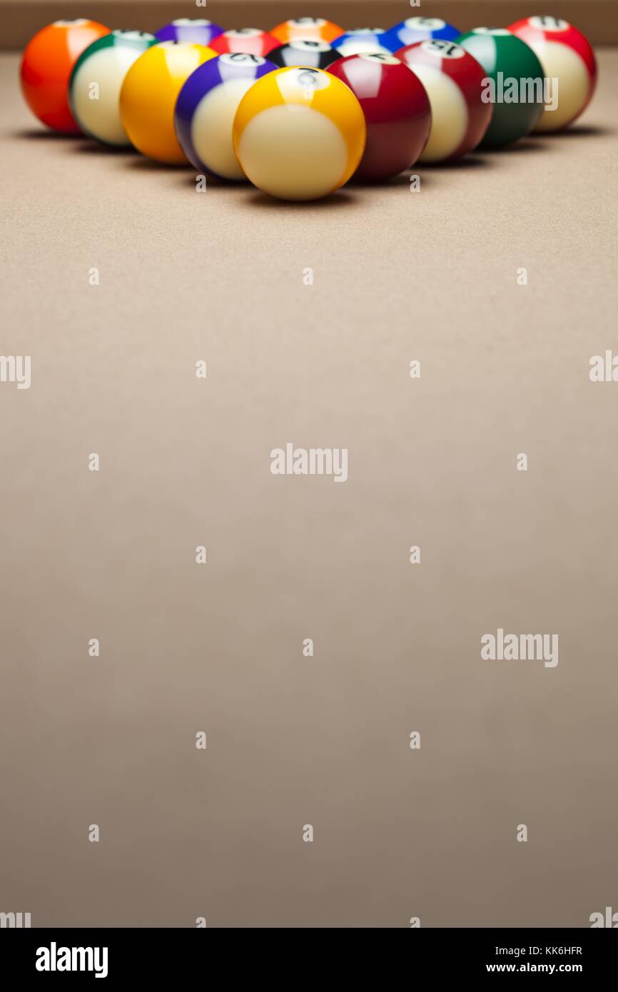 Striped pool balls hi-res stock photography and images - Alamy