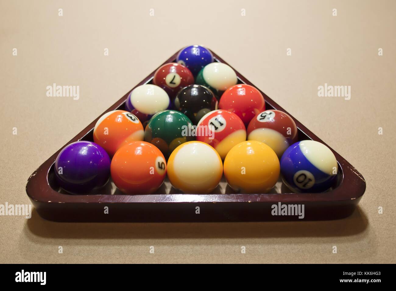 racked pool balls Stock Photo - Alamy