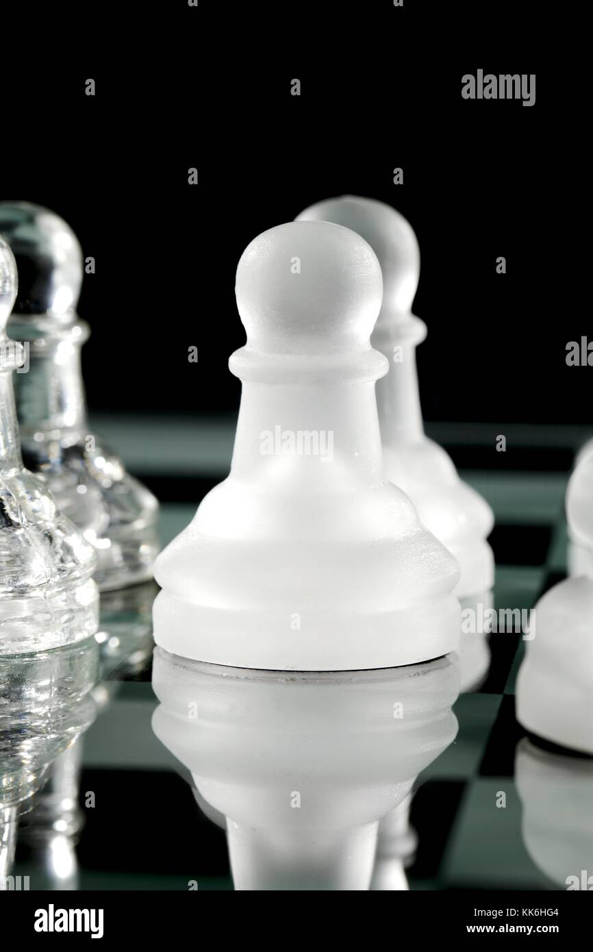 reflection of chess pawn Stock Photo - Alamy