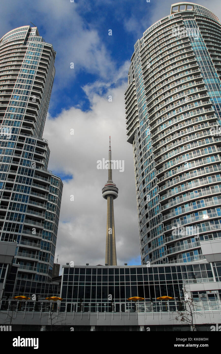 Toronto, Canada - January 2, 2007: CN Tower in the middle of two ...