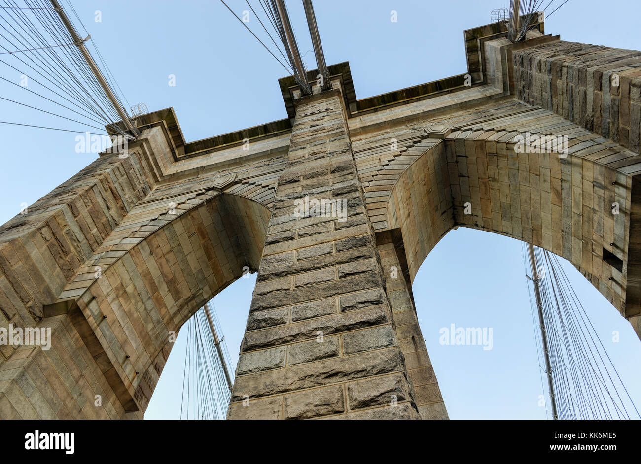 View of the gothic arches of the Brooklyn Bridge Stock Photo - Alamy