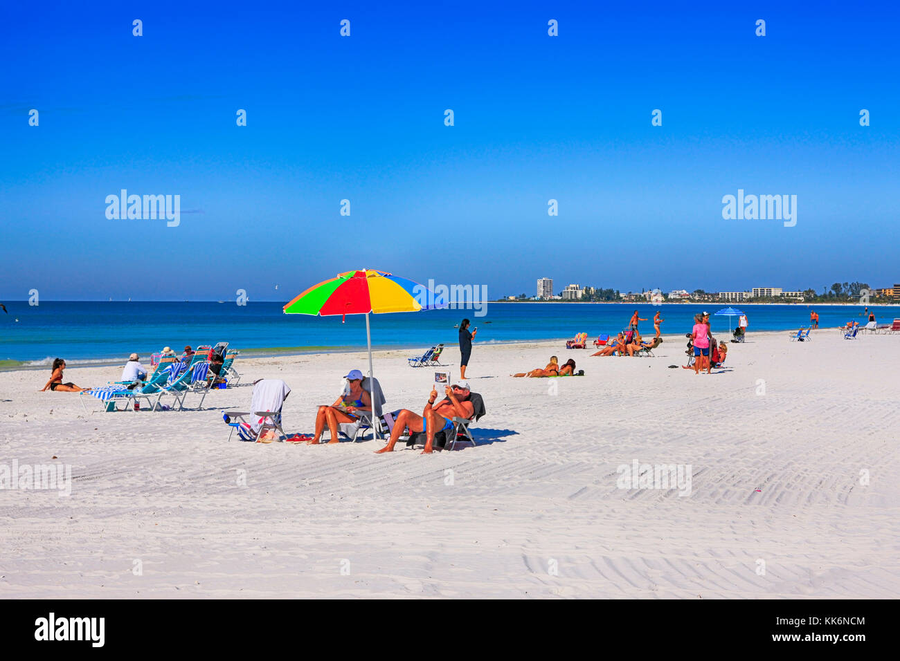 People enjoying the sunshine on Crescent Beach on Siesta Key Island in ...