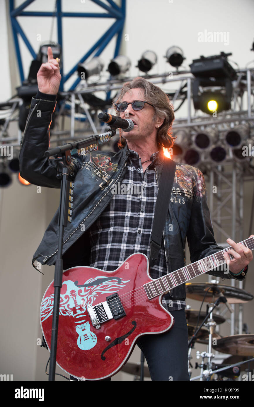 WEST PALM BEACH, FL - APRIL 30: (EMBARGOED TILL 05/03016) Rick ...