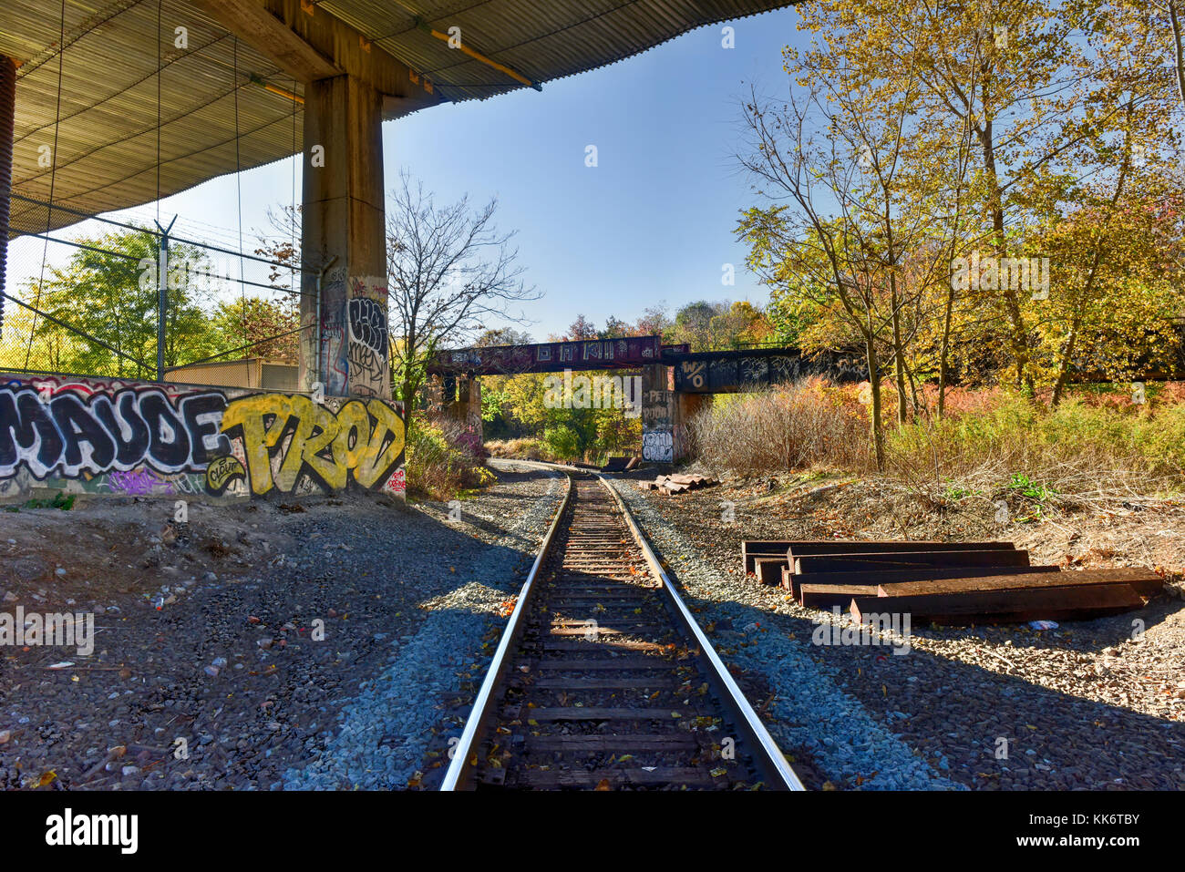 Train tracks going through Jersey City, New Jersey Stock Photo - Alamy