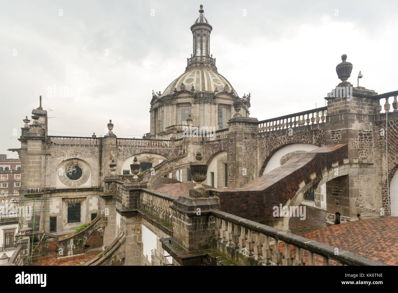 The Metropolitan Cathedral (Cathedral Metropolitana) in Mexico City ...