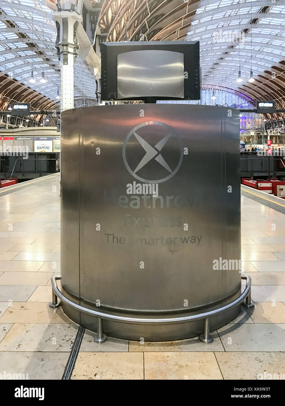 Heathrow Express at Paddington Station in London, United Kingdom Stock ...