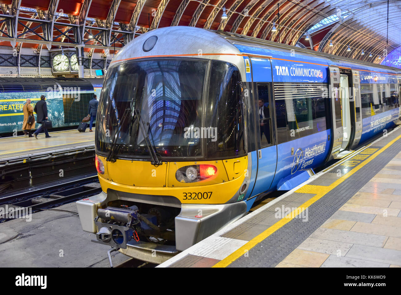 Heathrow express train hi-res stock photography and images - Alamy