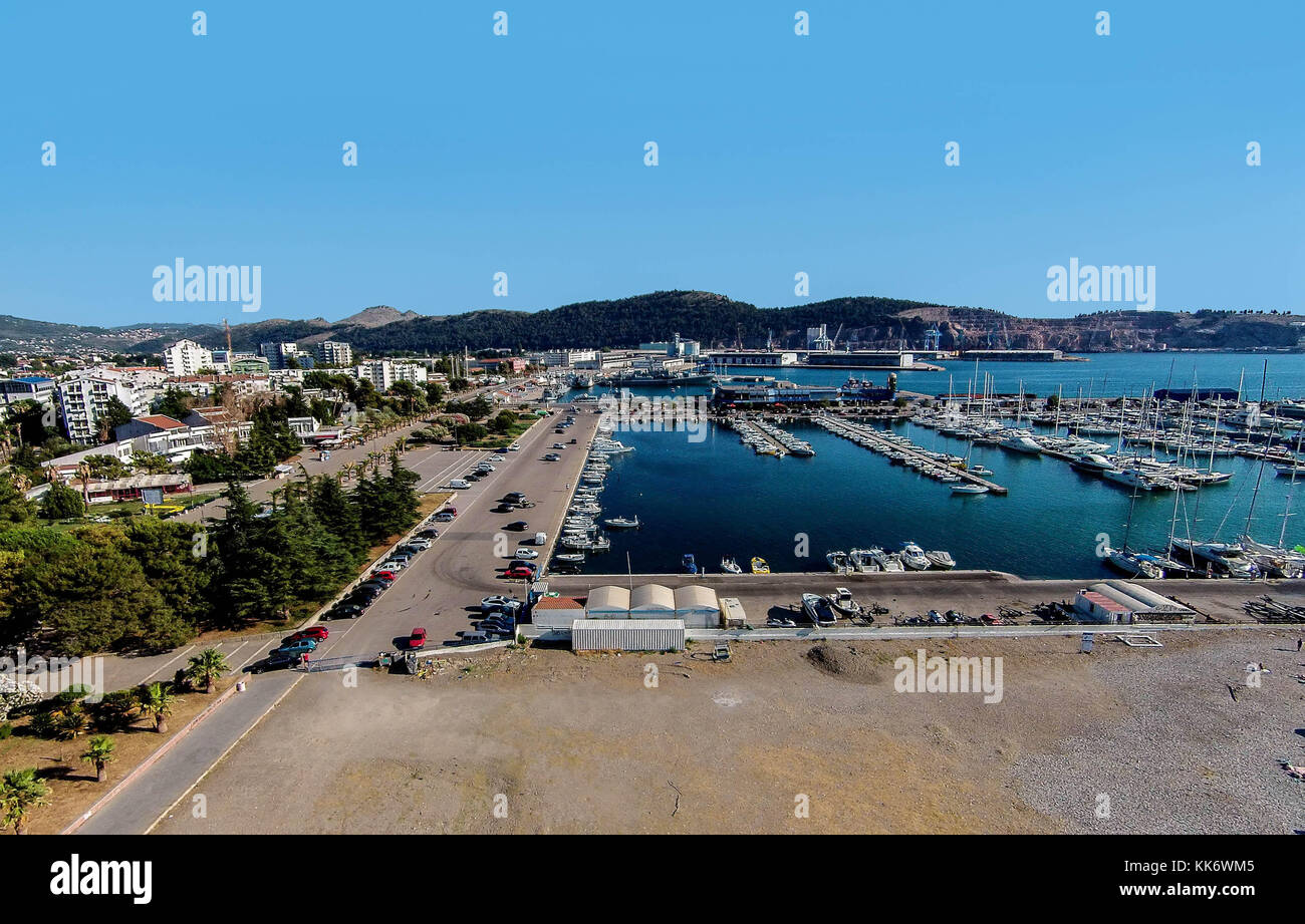 Bar port montenegro ship hi-res stock photography and images - Alamy