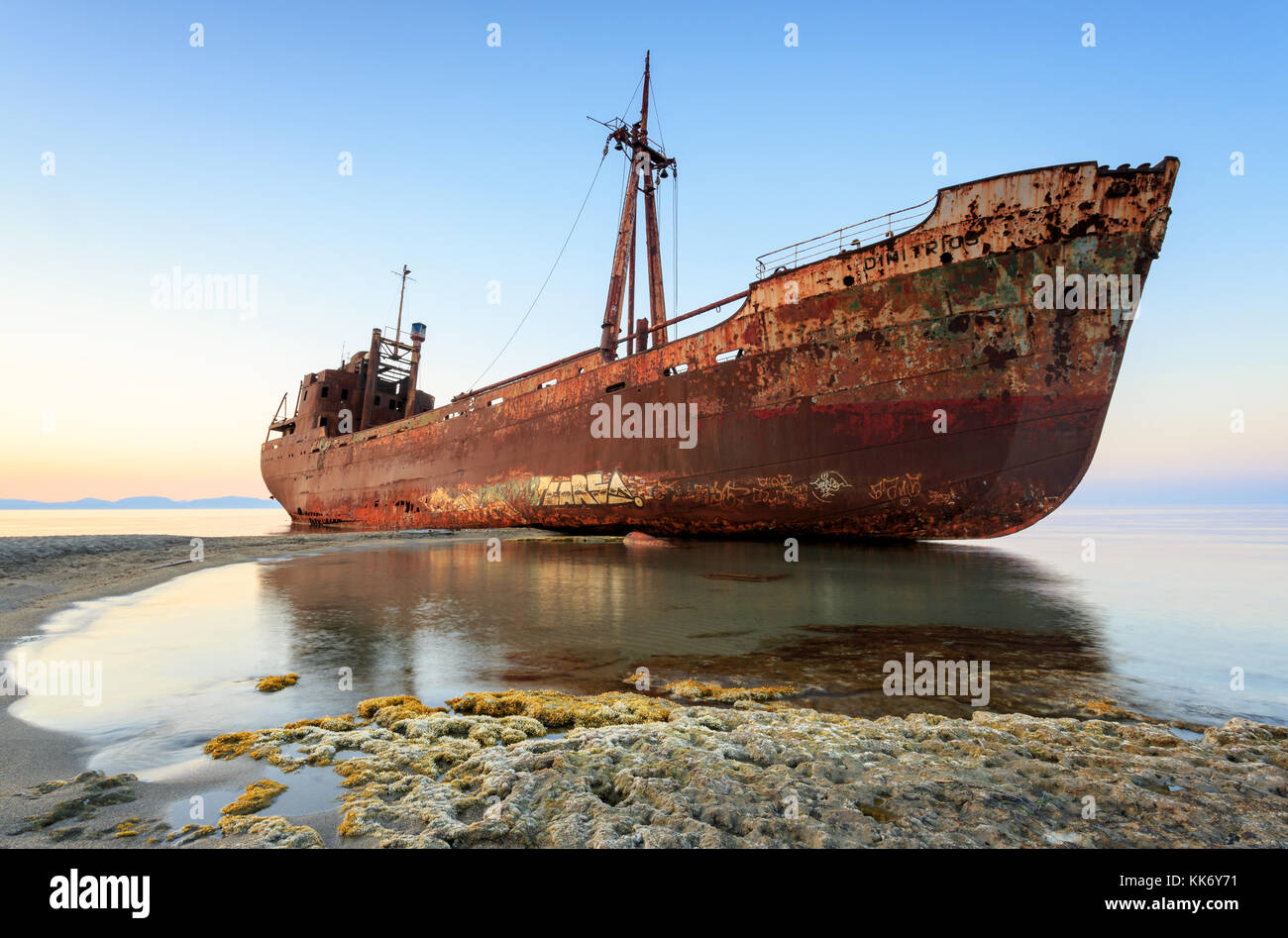 Lakonia beach hi-res stock photography and images - Alamy