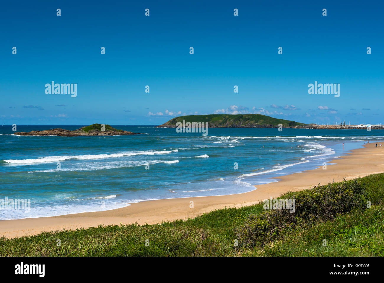 Little Muttonbird and Muttonbird islands seen from Coffs Harbour Park ...