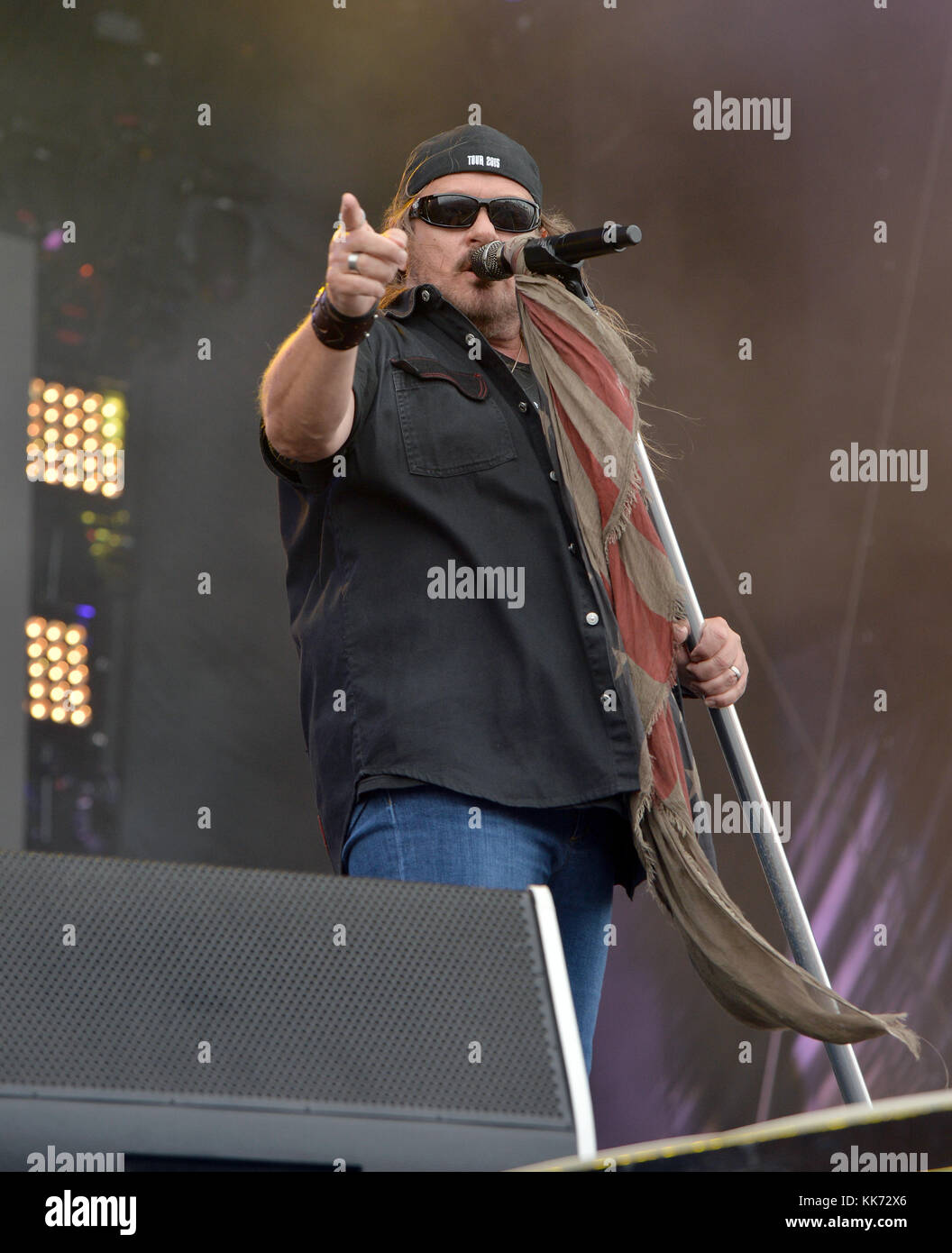 FORT LAUDERDALE, FL - APRIL 16: Johnny Van Zant of Lynyrd Skynyrd ...