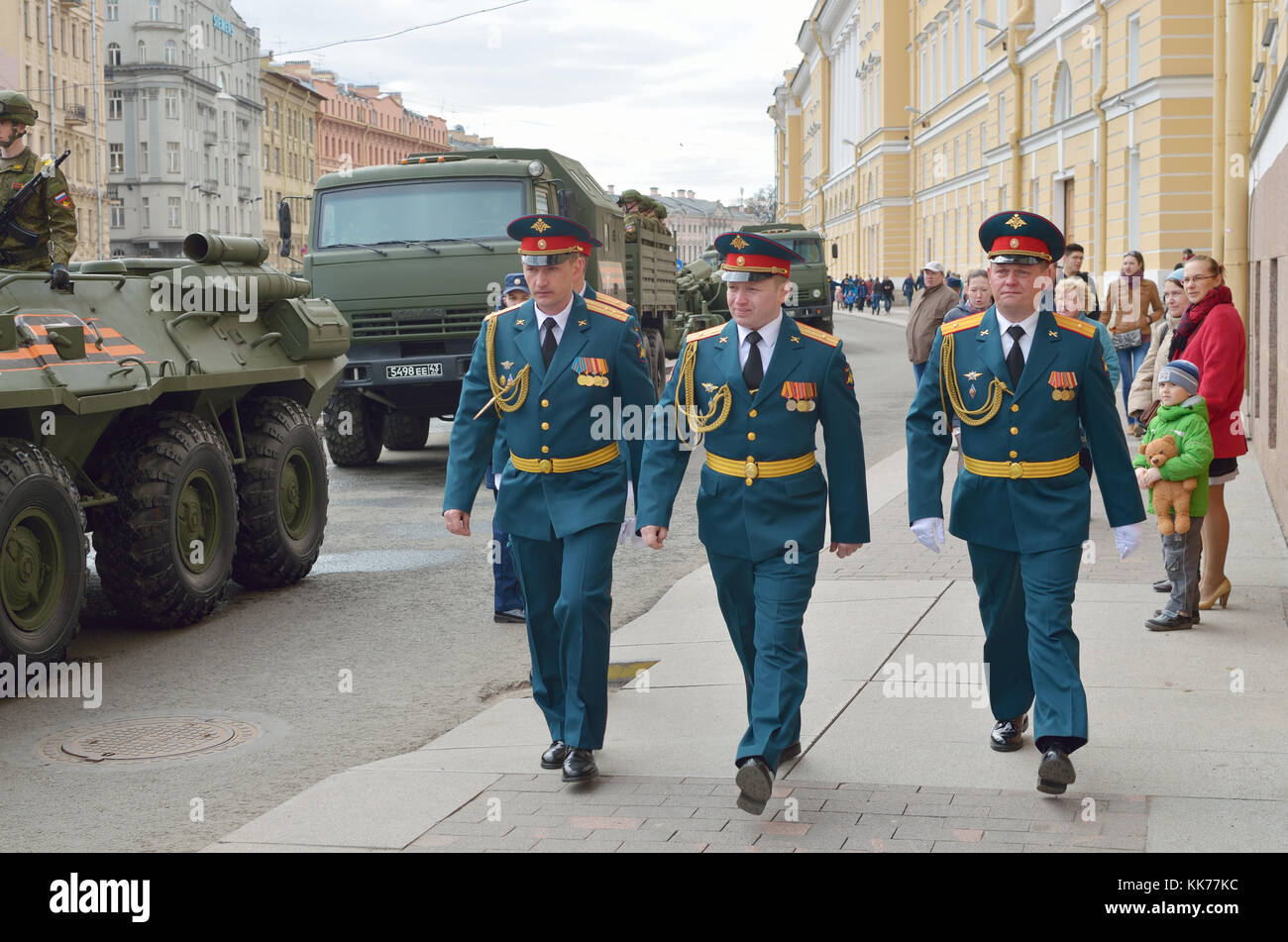 07.05.2017.Russia.Saint-Petersburg.Military officers in dress uniform ...