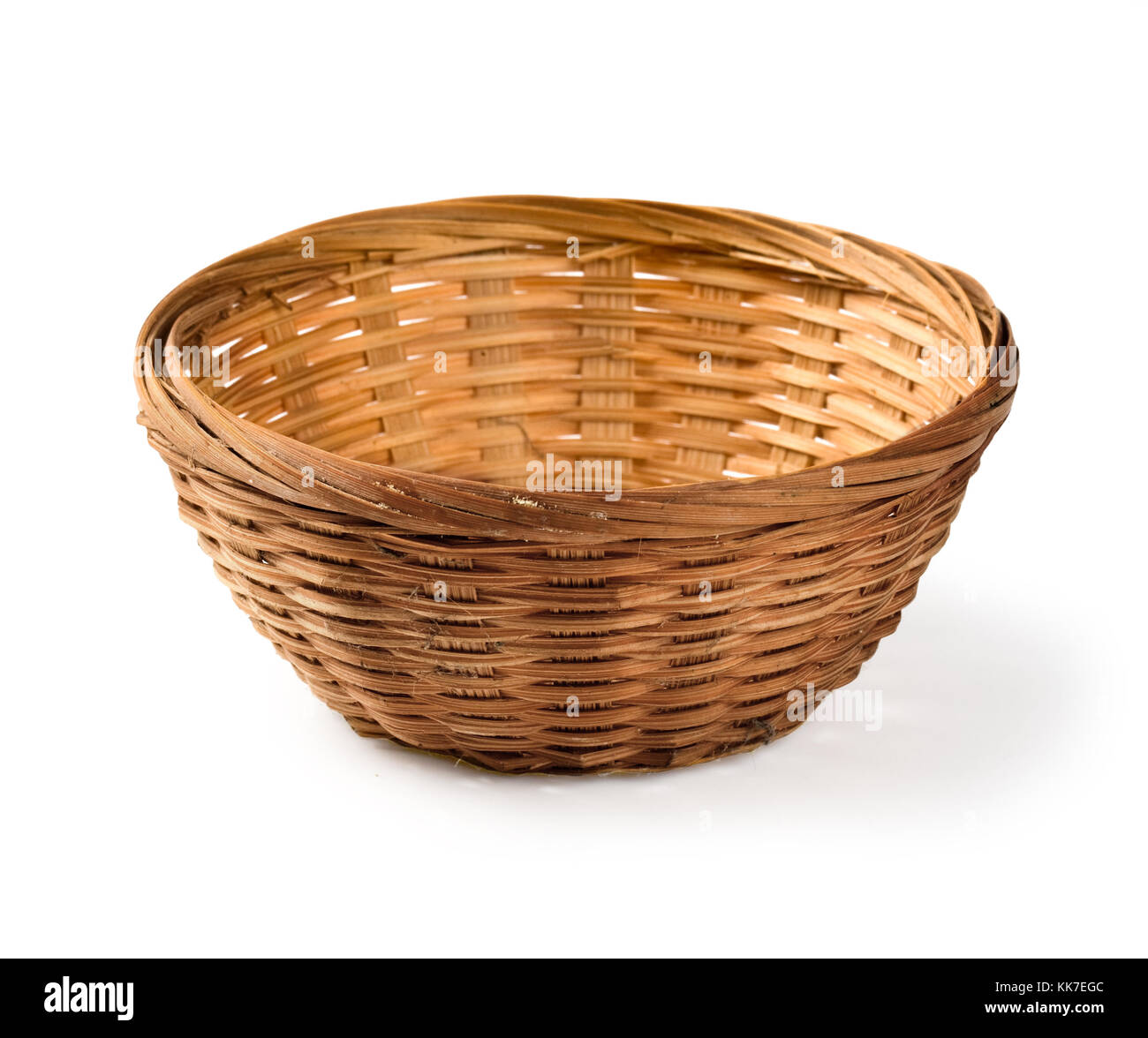 Empty wicker basket fruits hi-res stock photography and images - Alamy