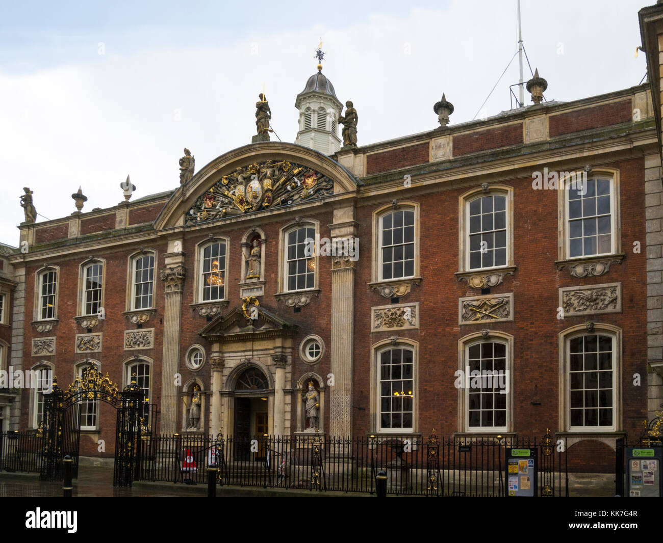 Worcester Guildhall High Resolution Stock Photography and Images - Alamy