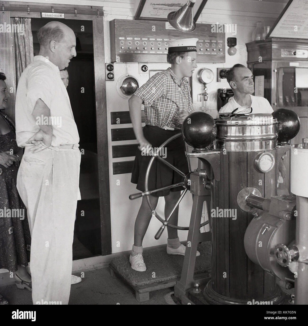 Sailing ship helm hi-res stock photography and images - Alamy