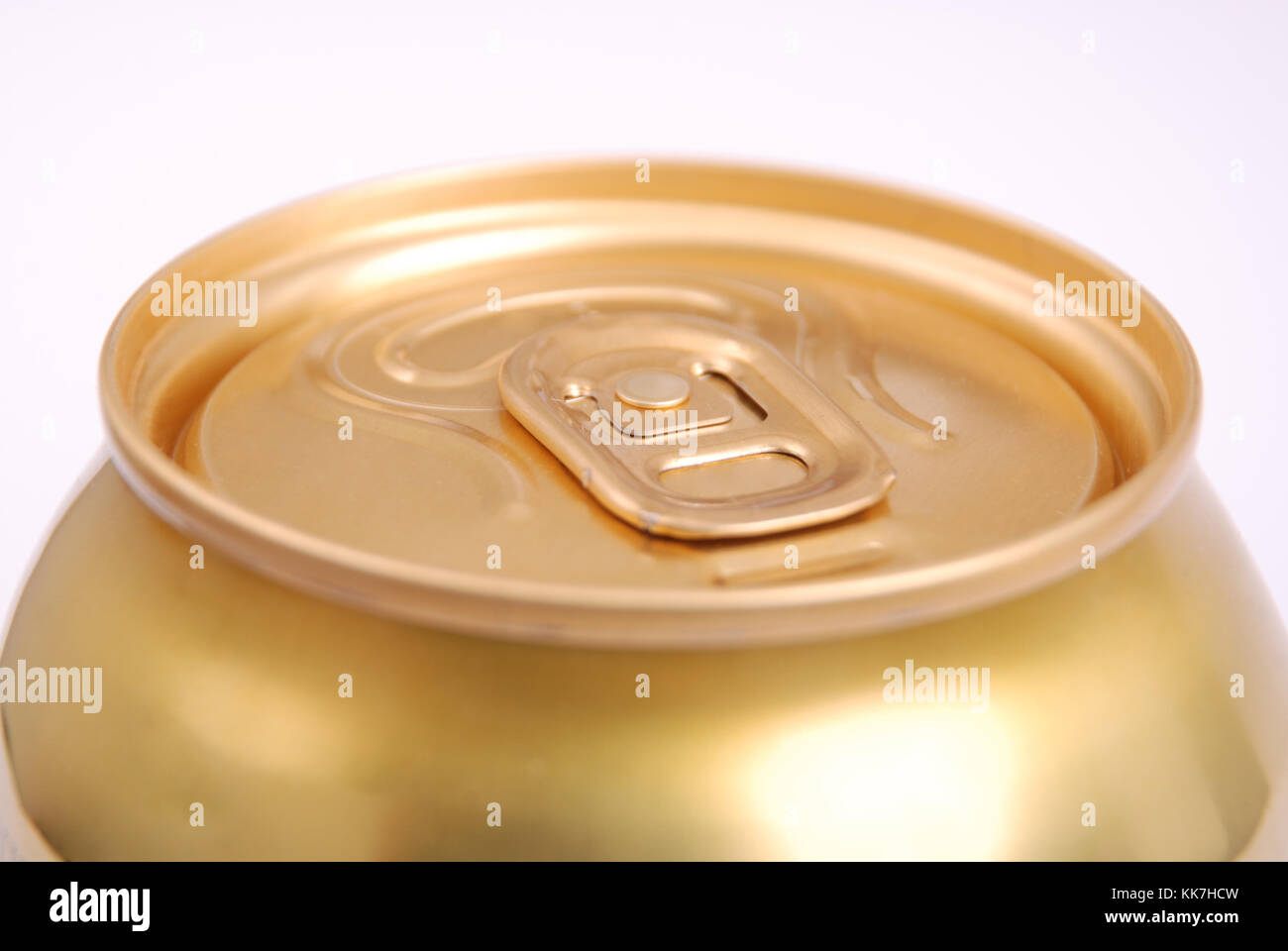 Beer can on white background, view from on the side Stock Photo - Alamy