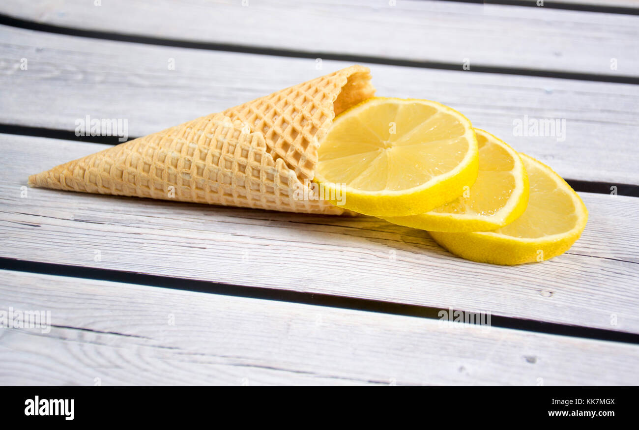 ice-cream wafer with lemon Stock Photo - Alamy