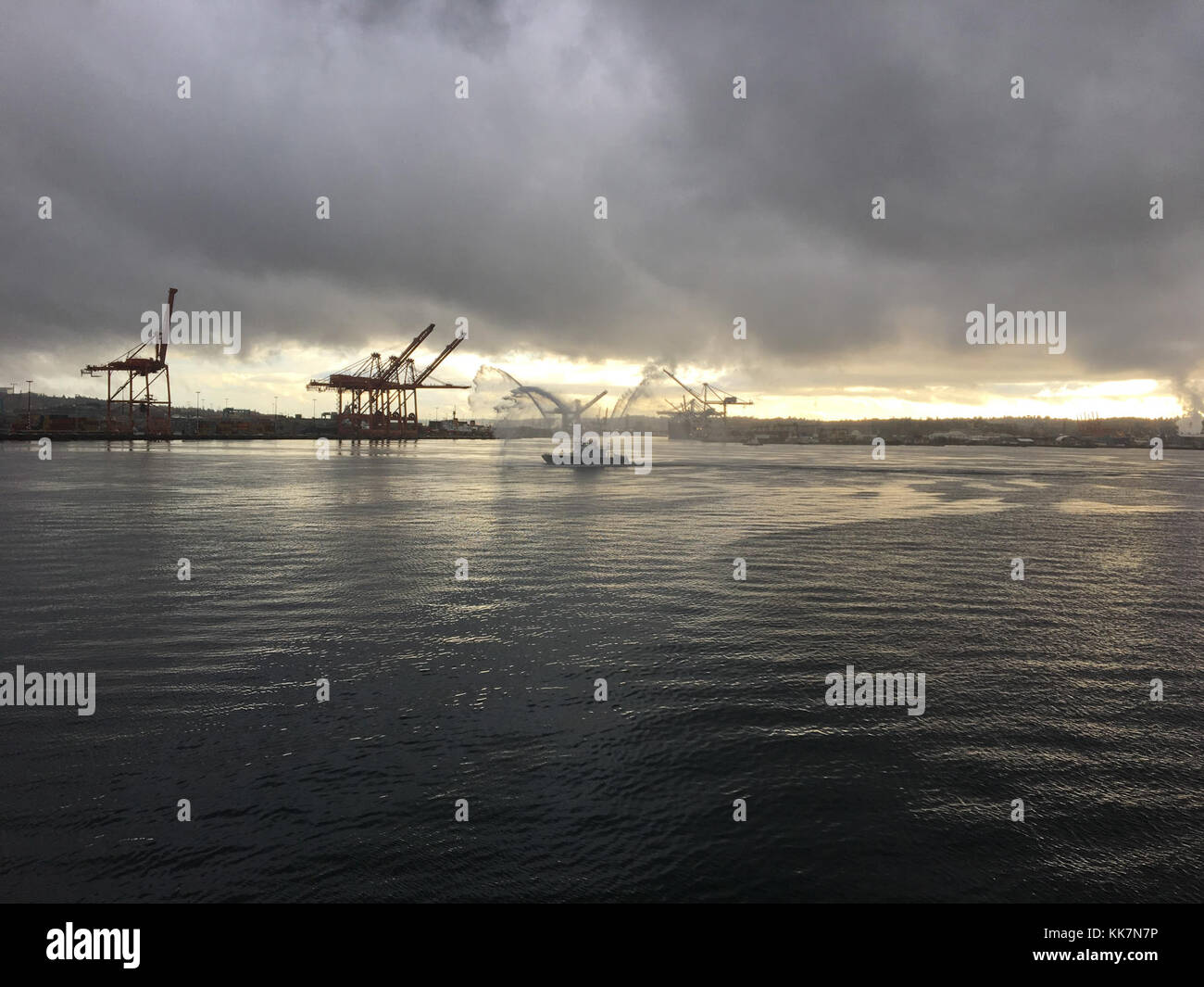 The Seattle Fireboat greeted our floating pep rally in West Seattle and ...