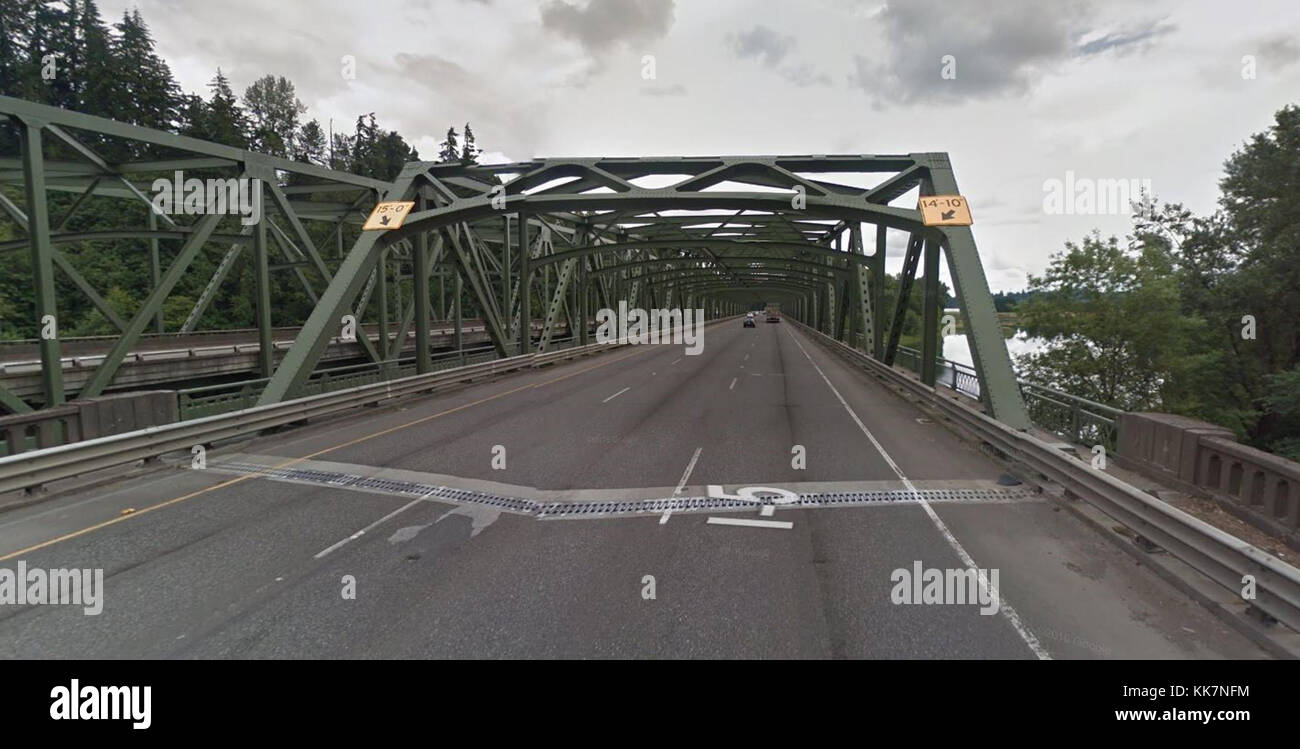 North Fork Lewis River Bridge 33803950742 o Stock Photo - Alamy