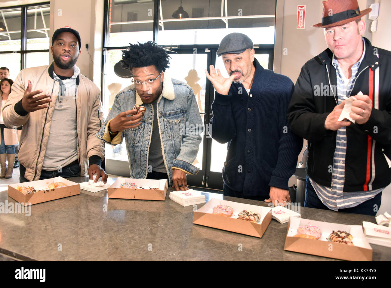 'Superior Donuts' cast visits Philadelphia High School for the Creative ...