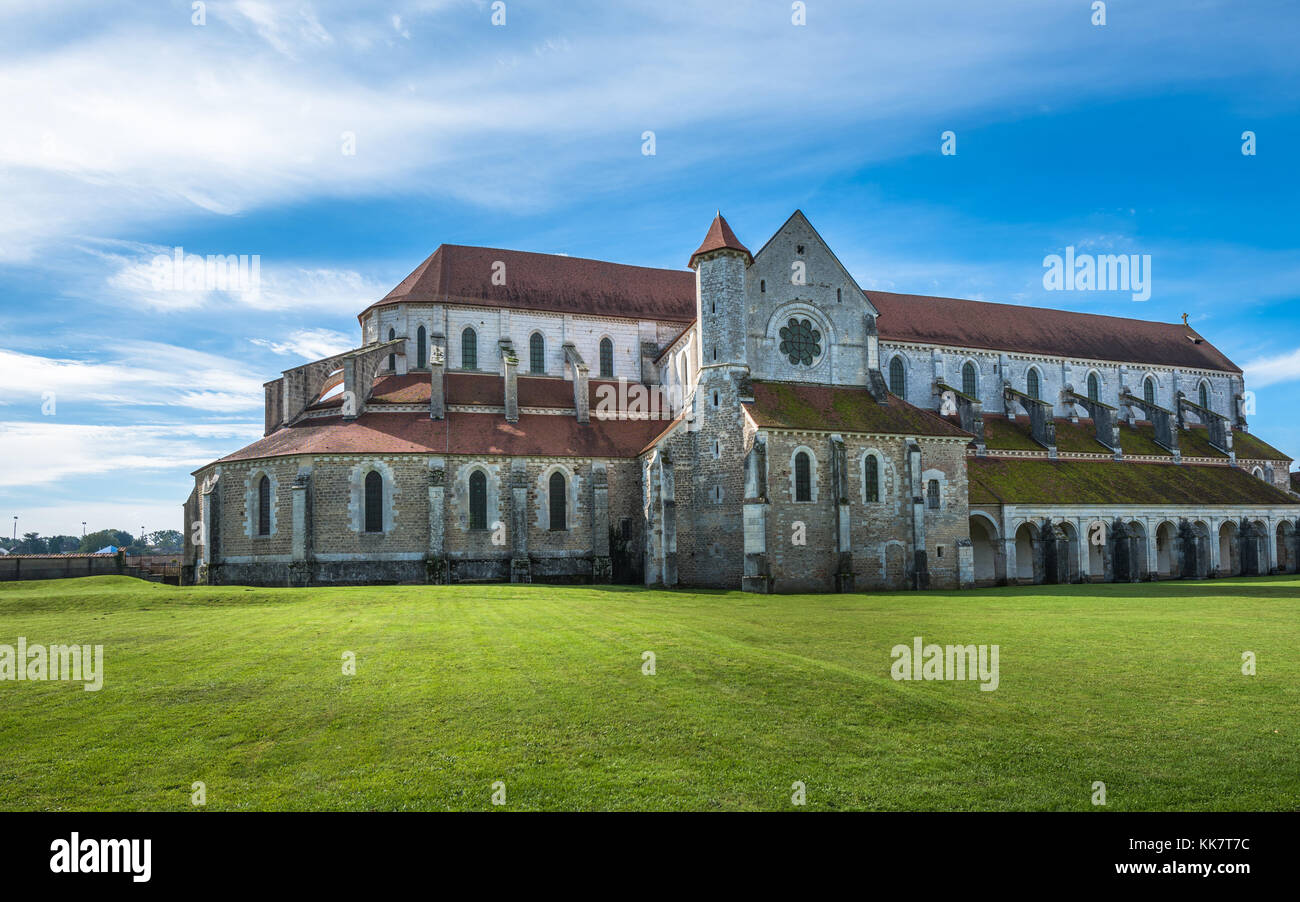 Pontigny hi-res stock photography and images - Alamy