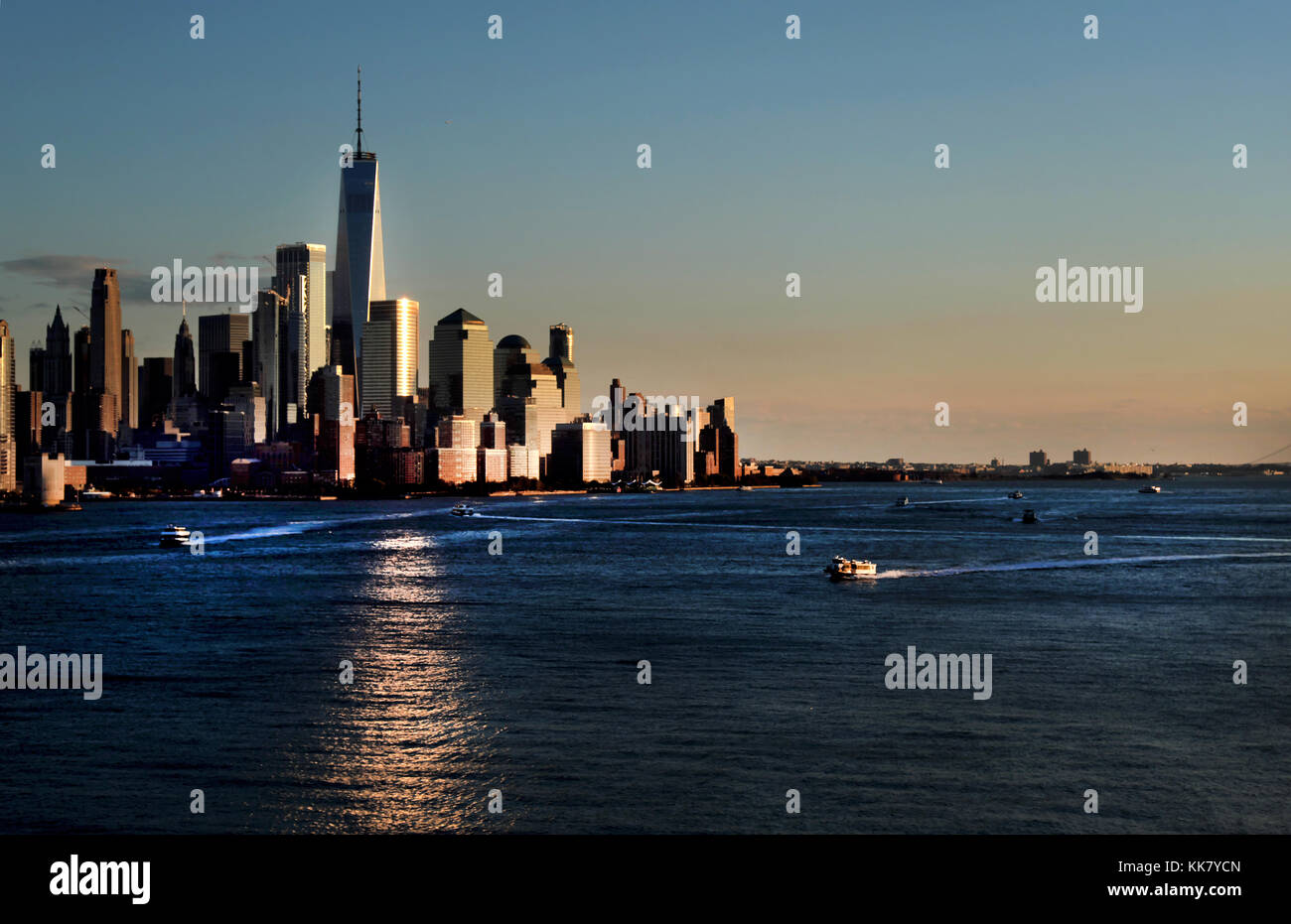 One World Trade Center (Freedom Tower), Sunset Stock Photo - Alamy