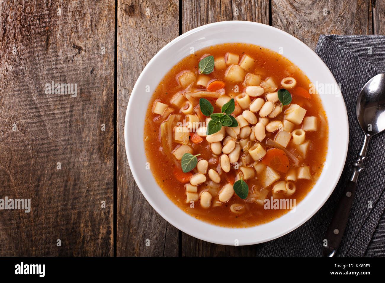 Vegetarian minestrone soup with pasta and beans Stock Photo - Alamy