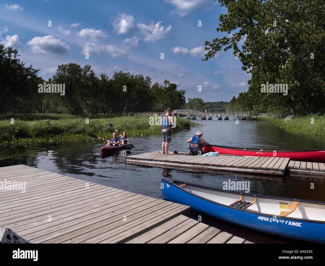 River mersey canoe hi-res stock photography and images - Alamy