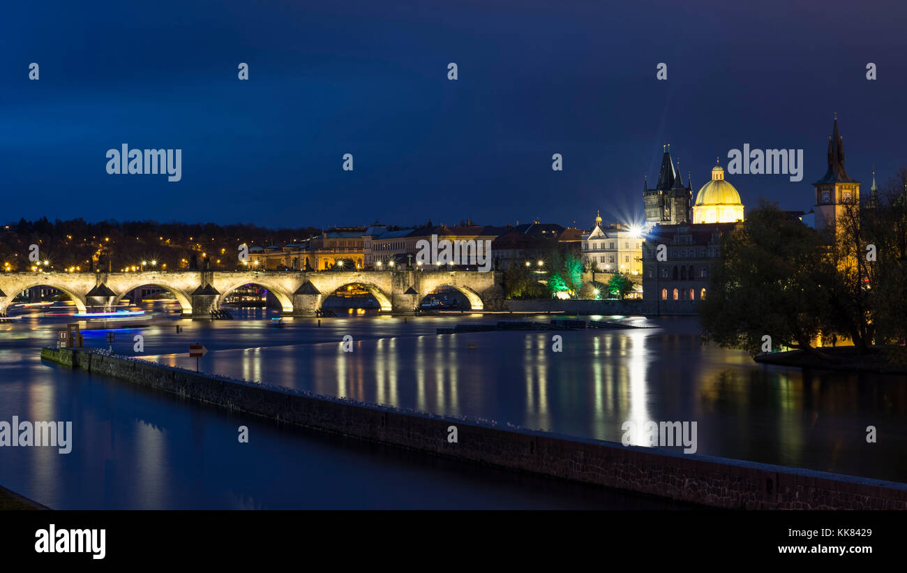 Great photos of beautiful Prague Stock Photo - Alamy