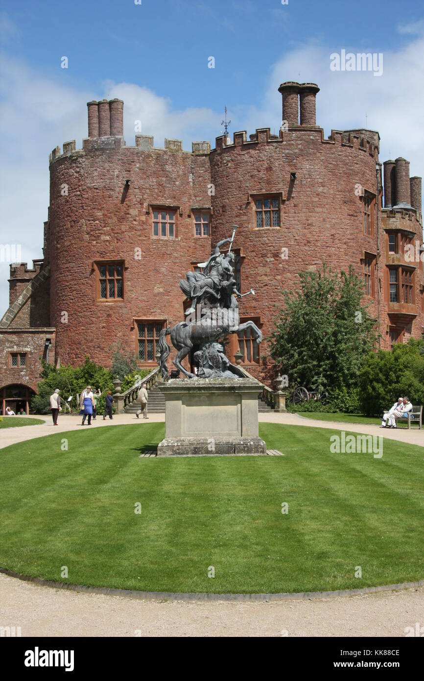 Powis castle 13th century hi-res stock photography and images - Alamy