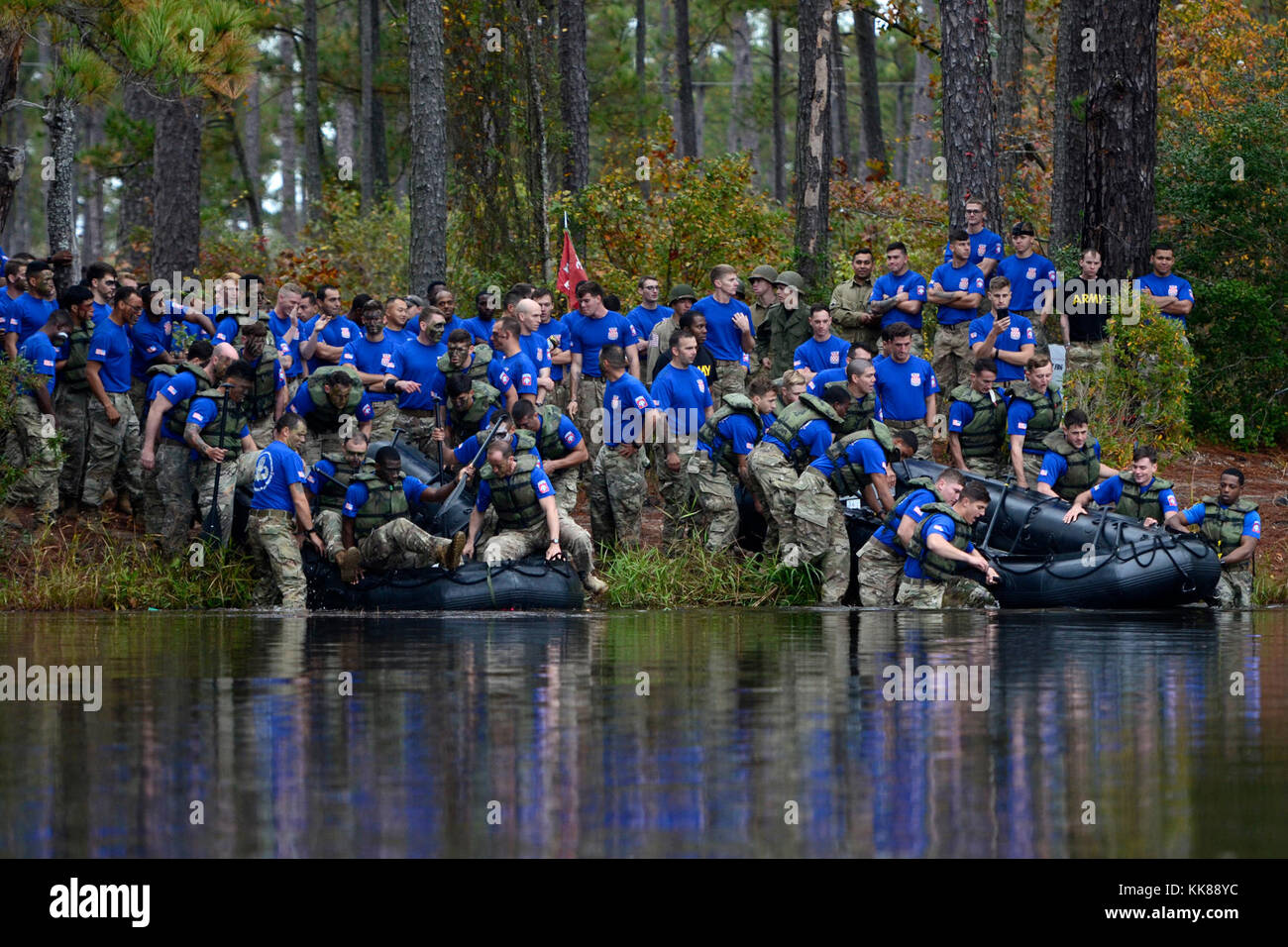 Paratroopers assigned to the 307th Brigade Engineer Battalion, 3rd ...
