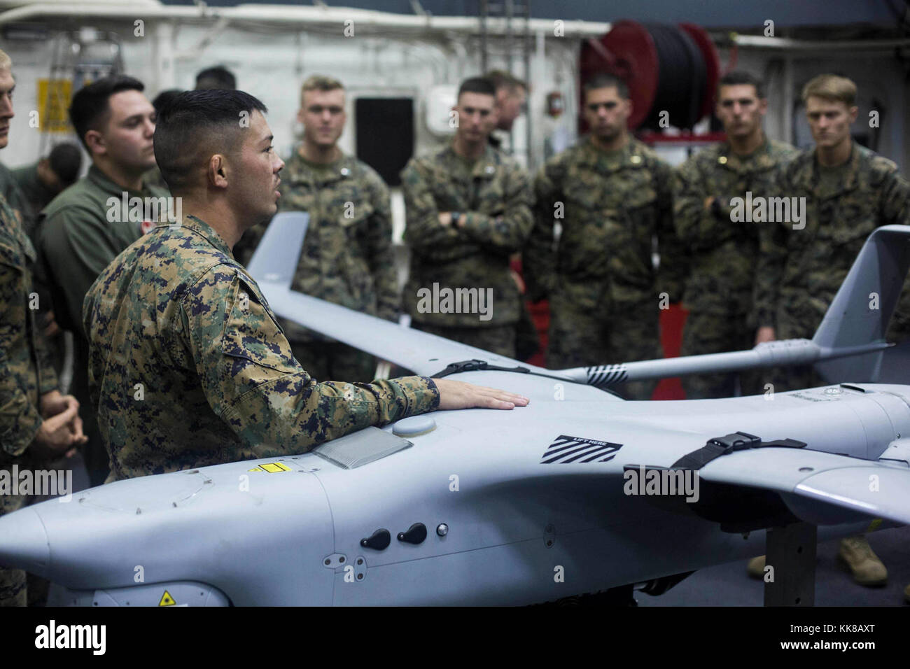 Marine medium tiltrotor squadron vmm 162 rein hi-res stock photography ...