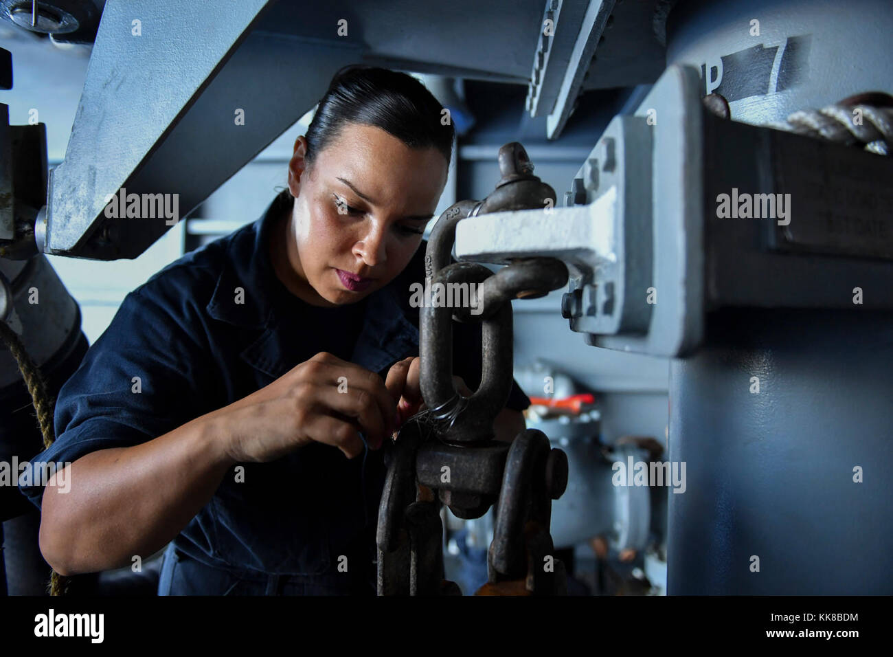 Warship fueling hi-res stock photography and images - Alamy