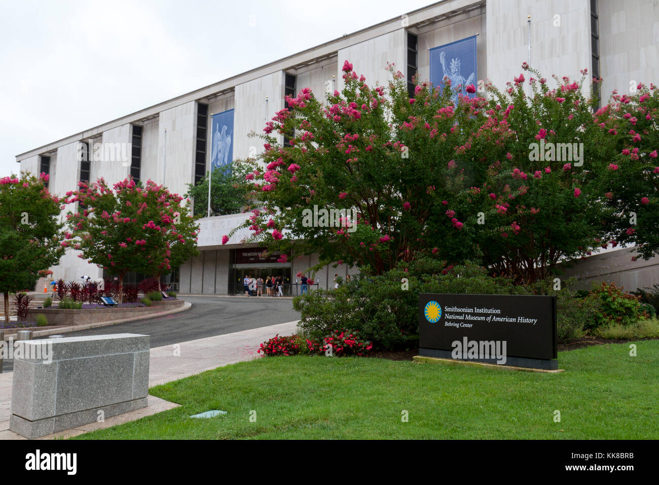 The entrance to the Smithsonian Institution, National Museum of American History, Behring Center ...