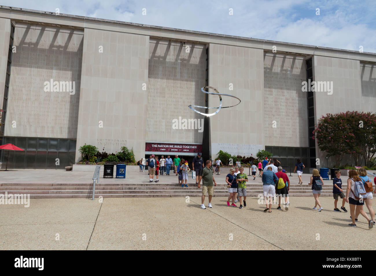 The entrance to the Smithsonian Institution, National Museum of American History, Behring Center ...
