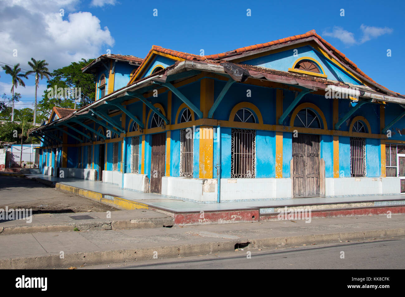 Cuba train station hi-res stock photography and images - Alamy