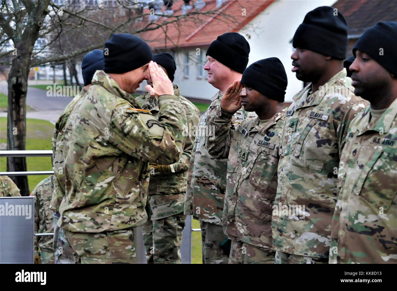 Lt. Col. Scott Cheney, the Battle Group Poland commander, awards ...