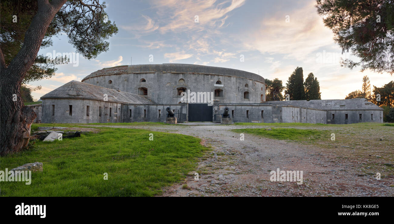 Fort monsival hi-res stock photography and images - Alamy
