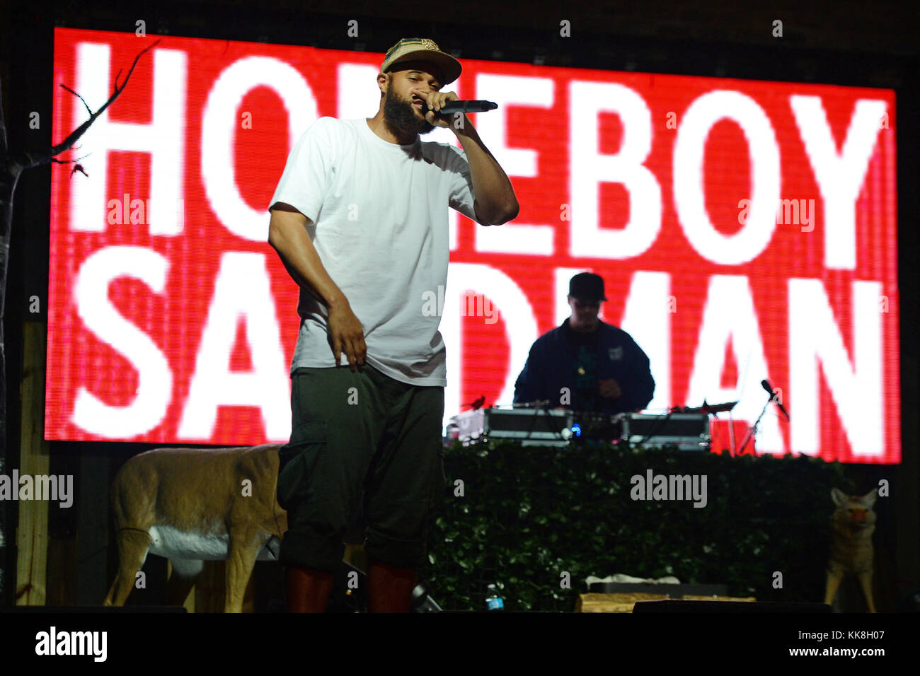 FORT LAUDERDALE, FL - JULY 06: Homeboy Sandman performs at Revolution ...