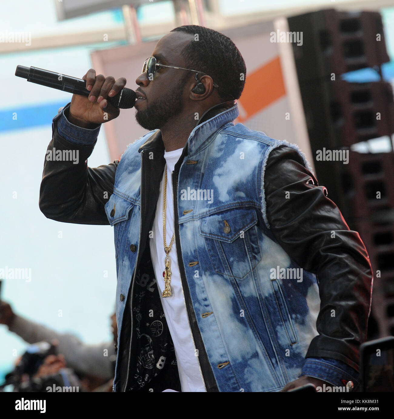 NEW YORK, NY - MAY 20: Sean Combs performs on NBC's 'Today' at ...