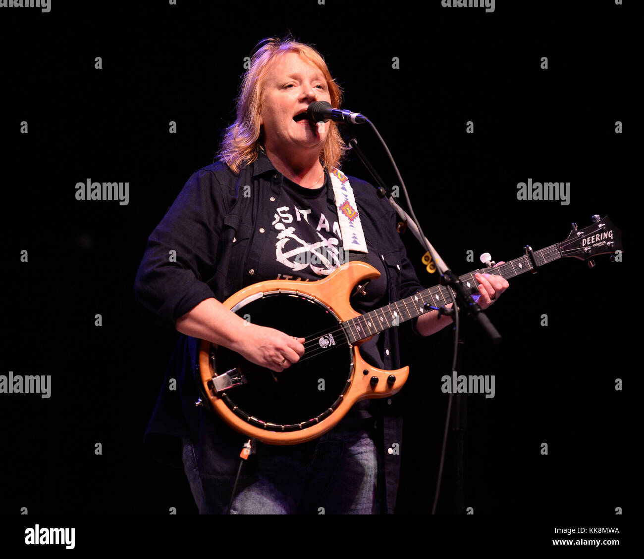 Emily saliers hi-res stock photography and images - Alamy
