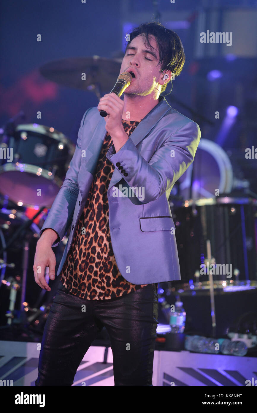 MIAMI FL - JUNE 14: Brendon Urie of Panic At The Disco performs at ...