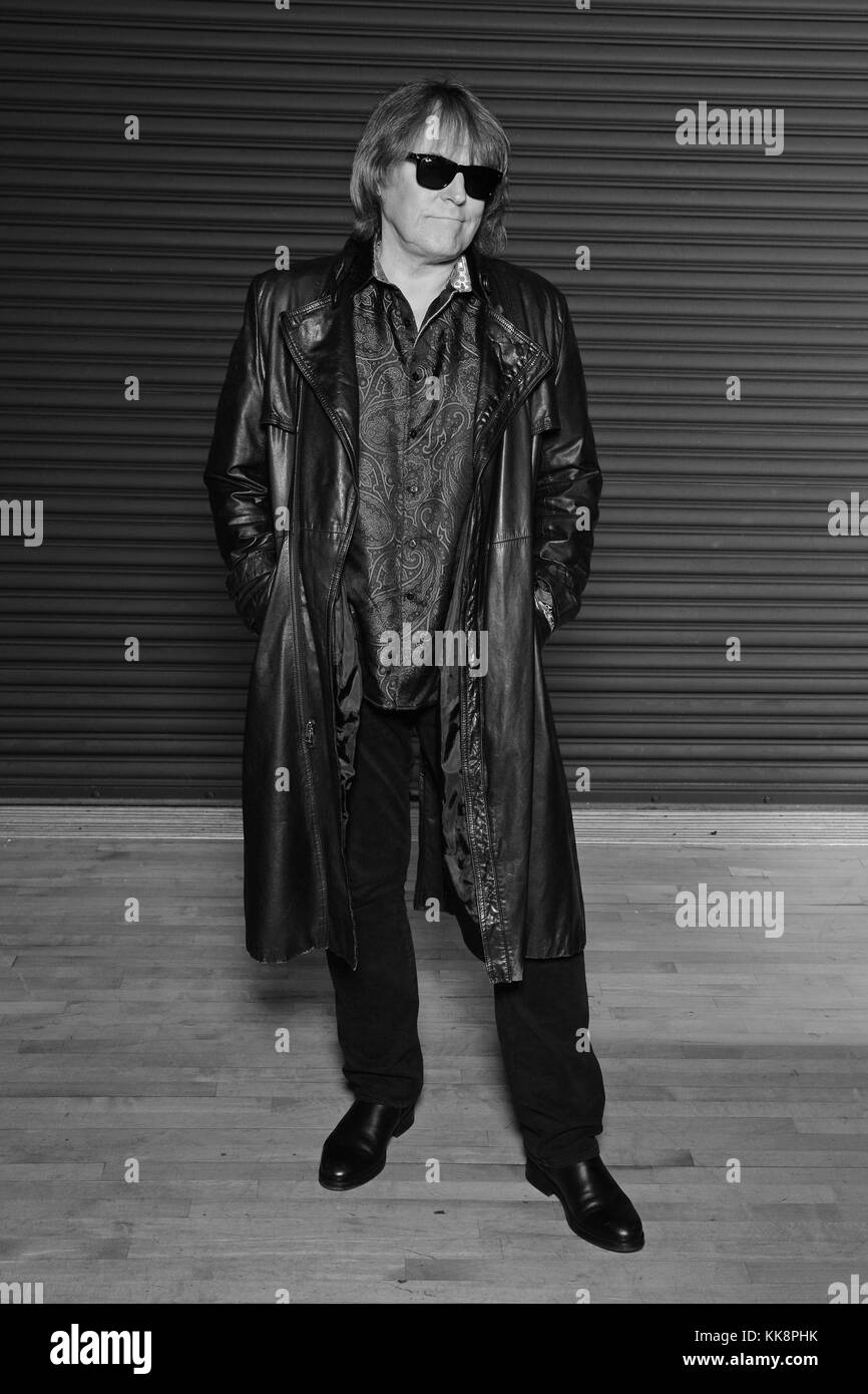 FORT LAUDERDALE, FL - FEBRUARY 27: Chris McCarvill, Don Dokken, Mick ...