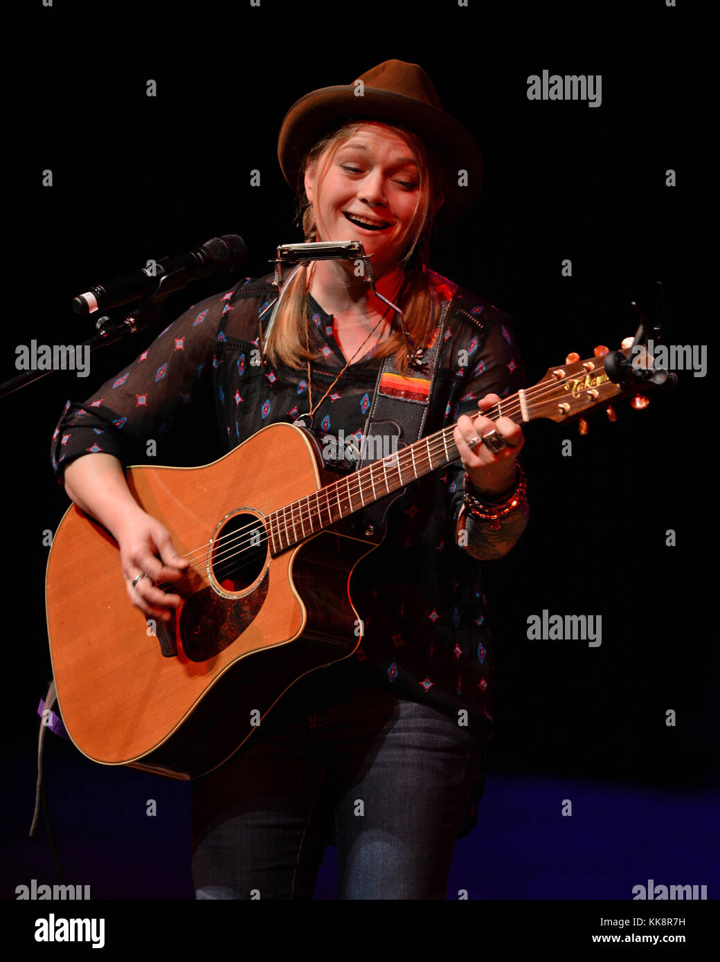 FORT LAUDERDALE FL - FEBRUARY 11: Crystal Bowersox performs at The ...