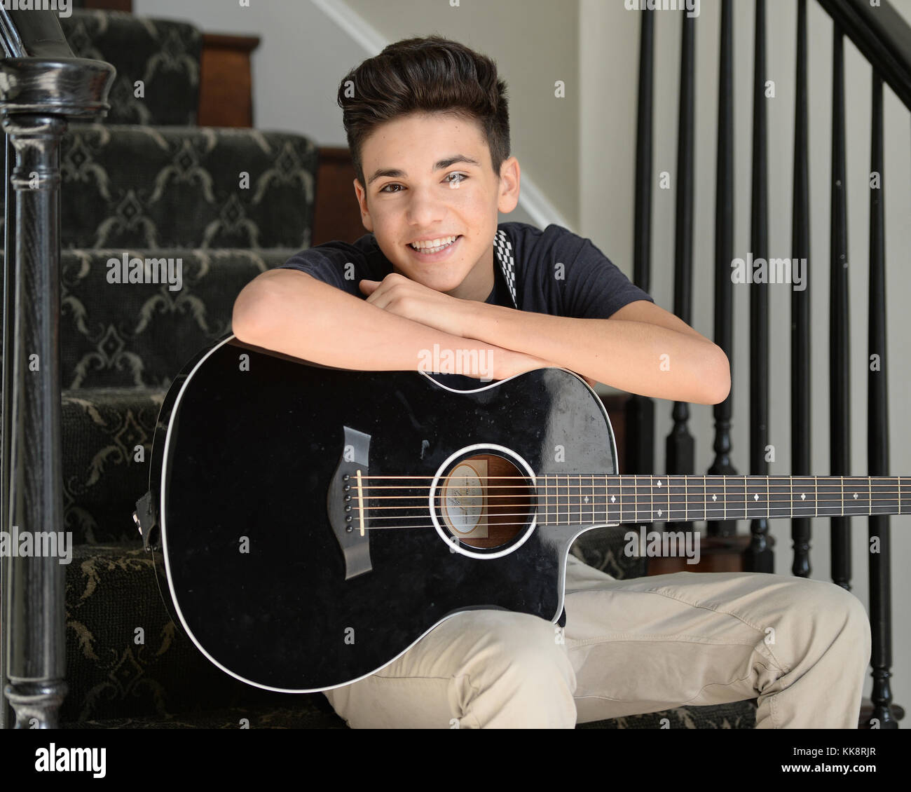 HOLLYWOOD, FL - JANUARY 15: Singer Daniel Skye poses for a portrait in the studio on January 15 ...