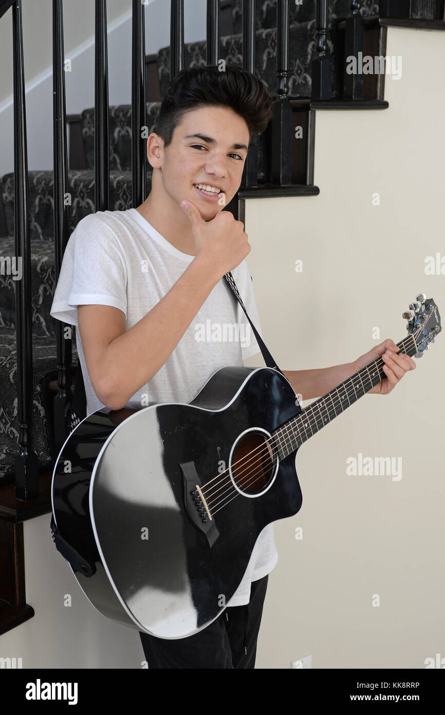 HOLLYWOOD, FL - JANUARY 15: Singer Daniel Skye poses for a portrait in ...